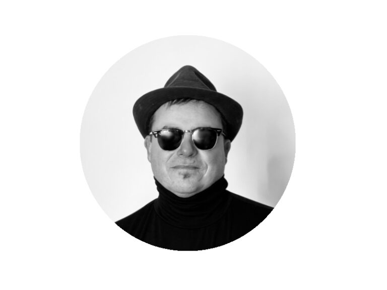 HOME - F E L I X S E M P E R